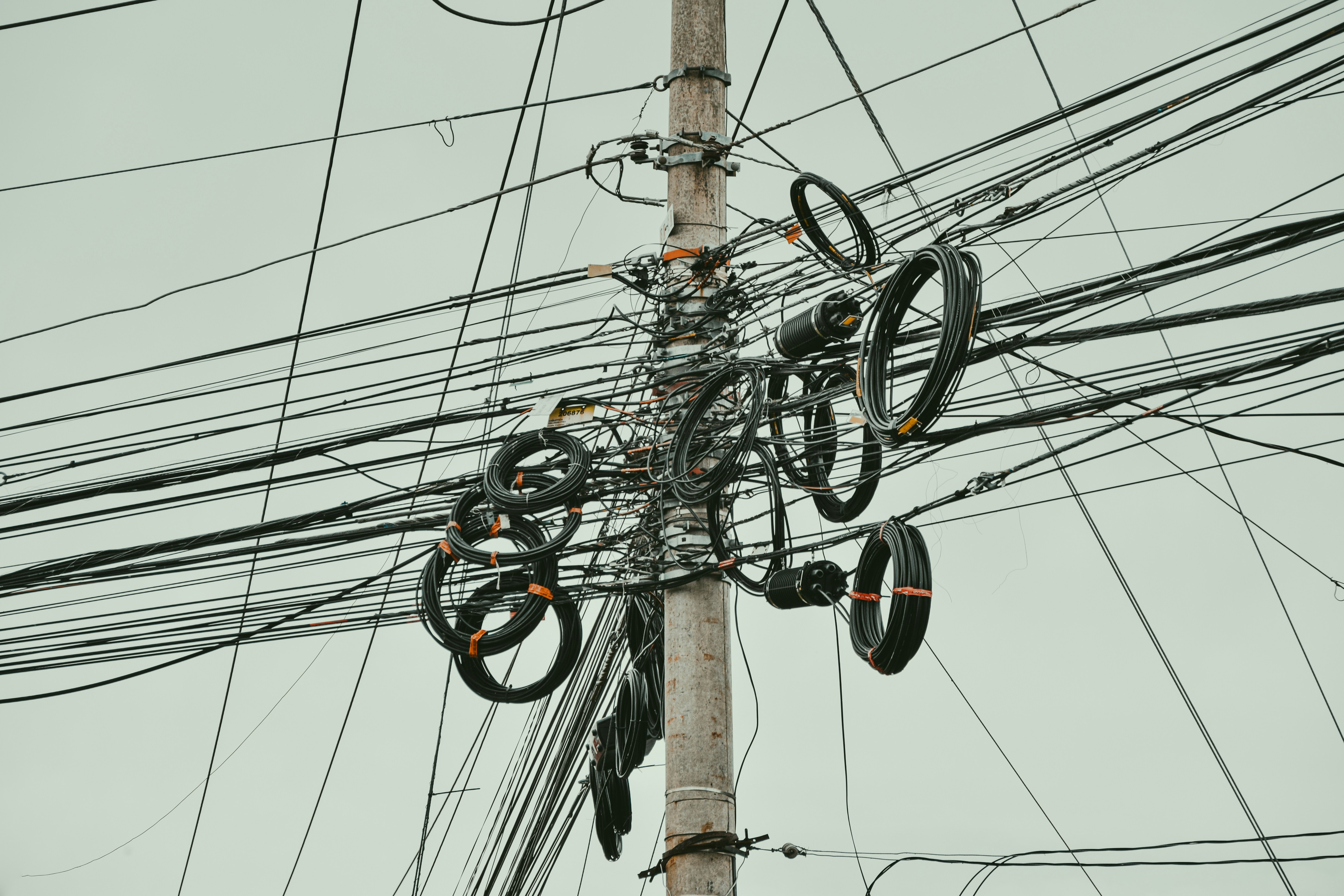 50 Amp Breaker Wire Size: Copper & Aluminum Charts | NEC Code Guide